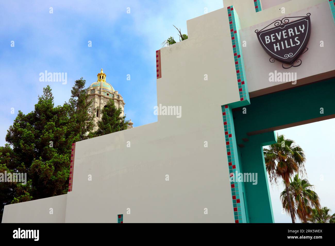 Beverly Hills, California: BEVERLY HILLS Civic Center. The building was ...