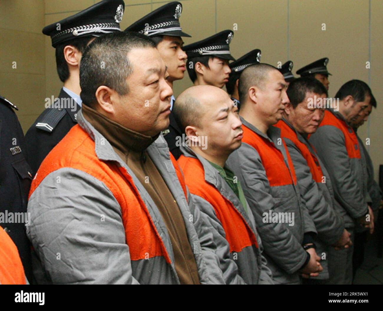 Gang fight hi-res stock photography and images - Alamy