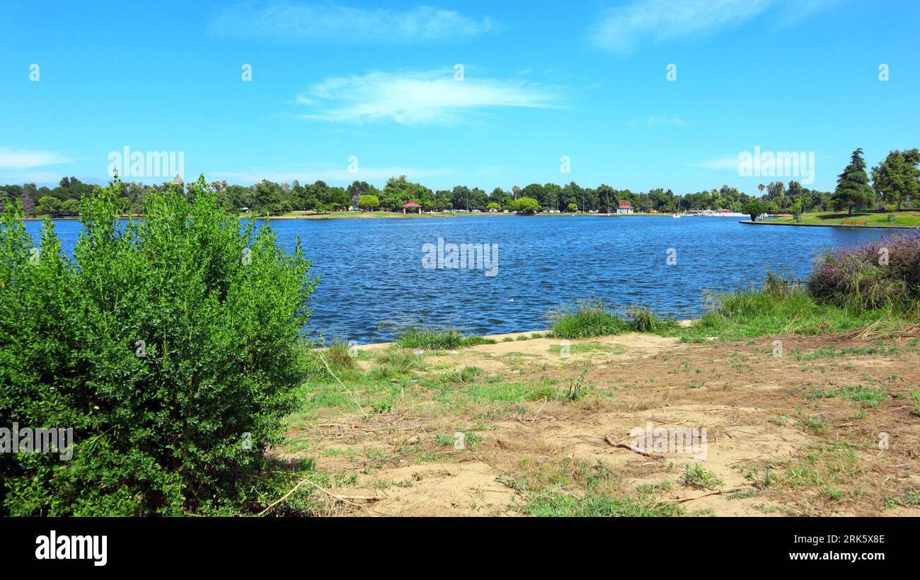 Los Angeles, California: Lake Balboa - Anthony C. Beilenson Park at ...