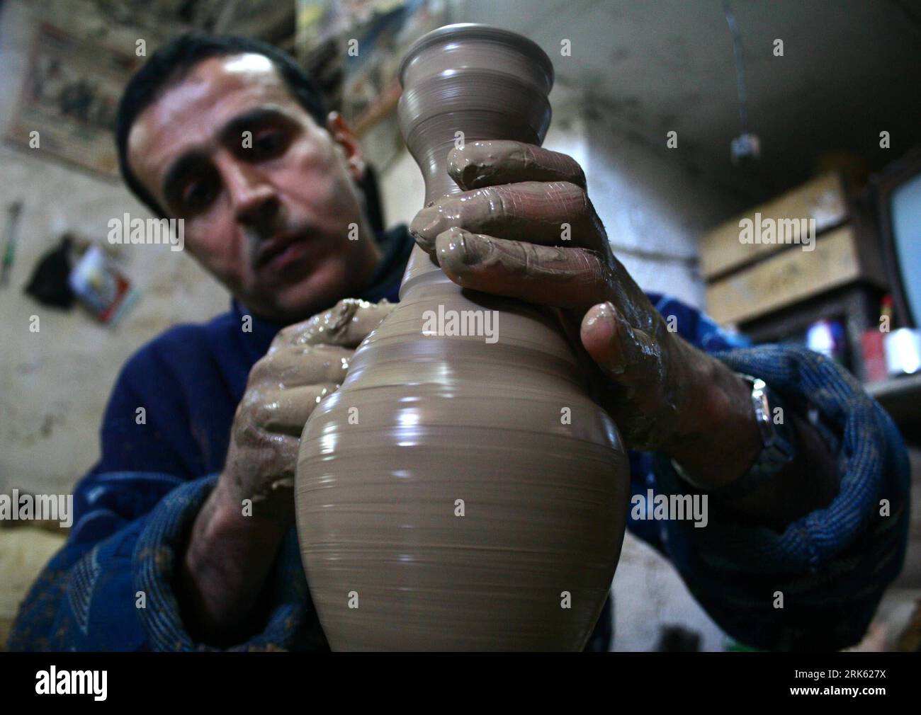 2010 pottery hi-res stock photography and images - Alamy