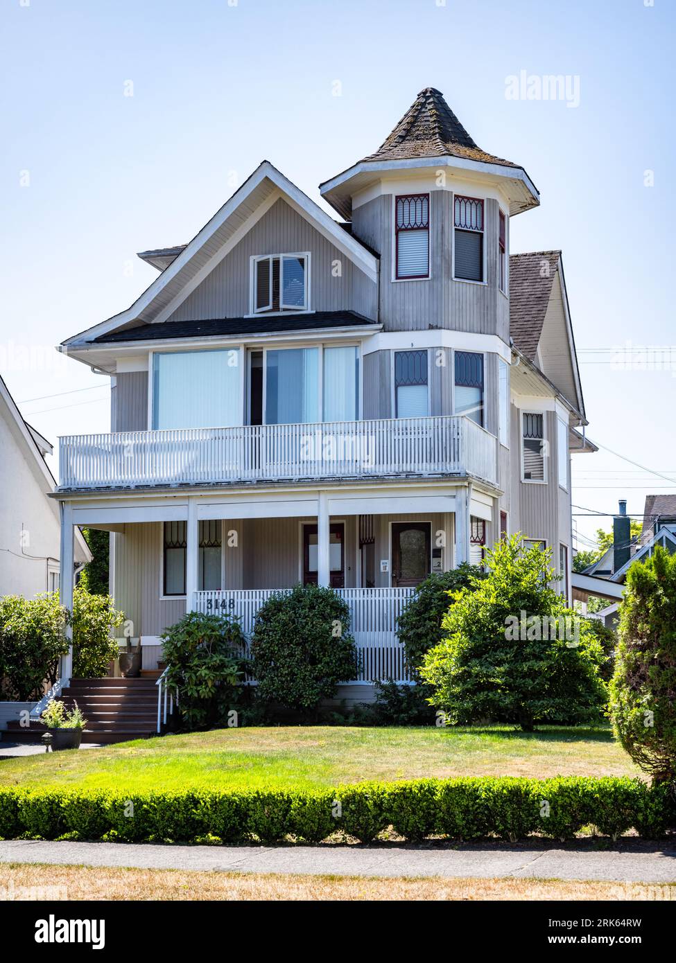 Renovated vintage Vancouver house (1908), once known as "The Peace ...