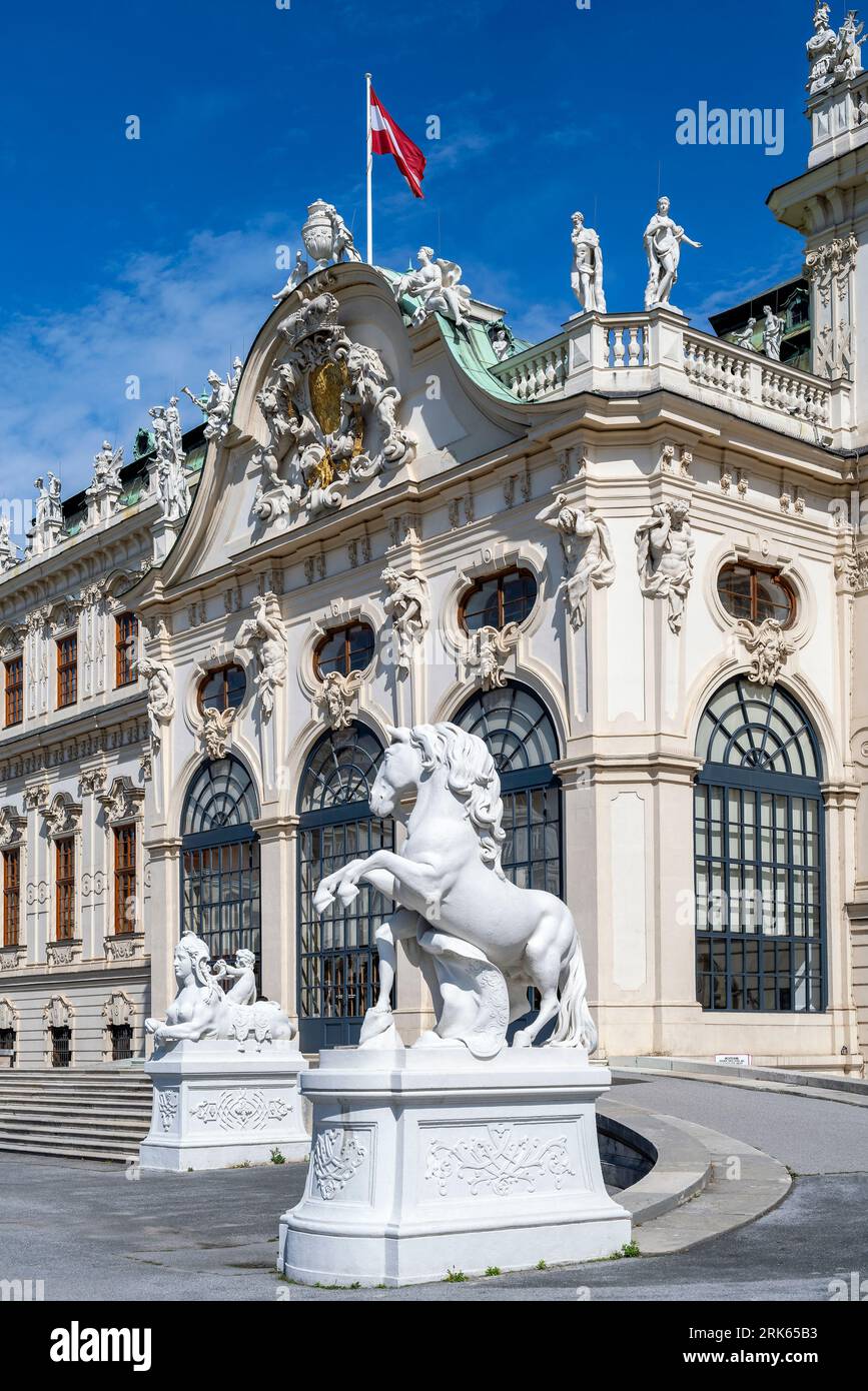 Travel to vienna city facade of upper belvedere palace hi-res stock ...