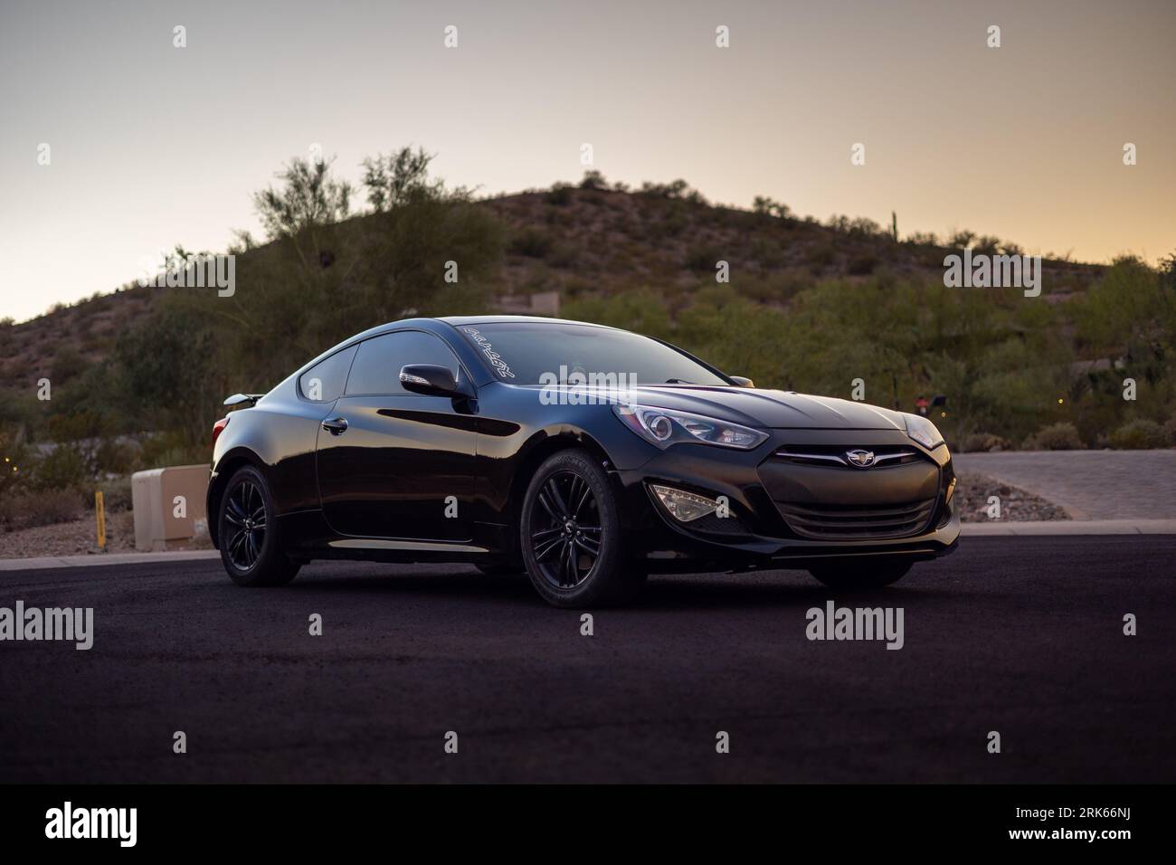 Car parked street side view hi-res stock photography and images - Alamy