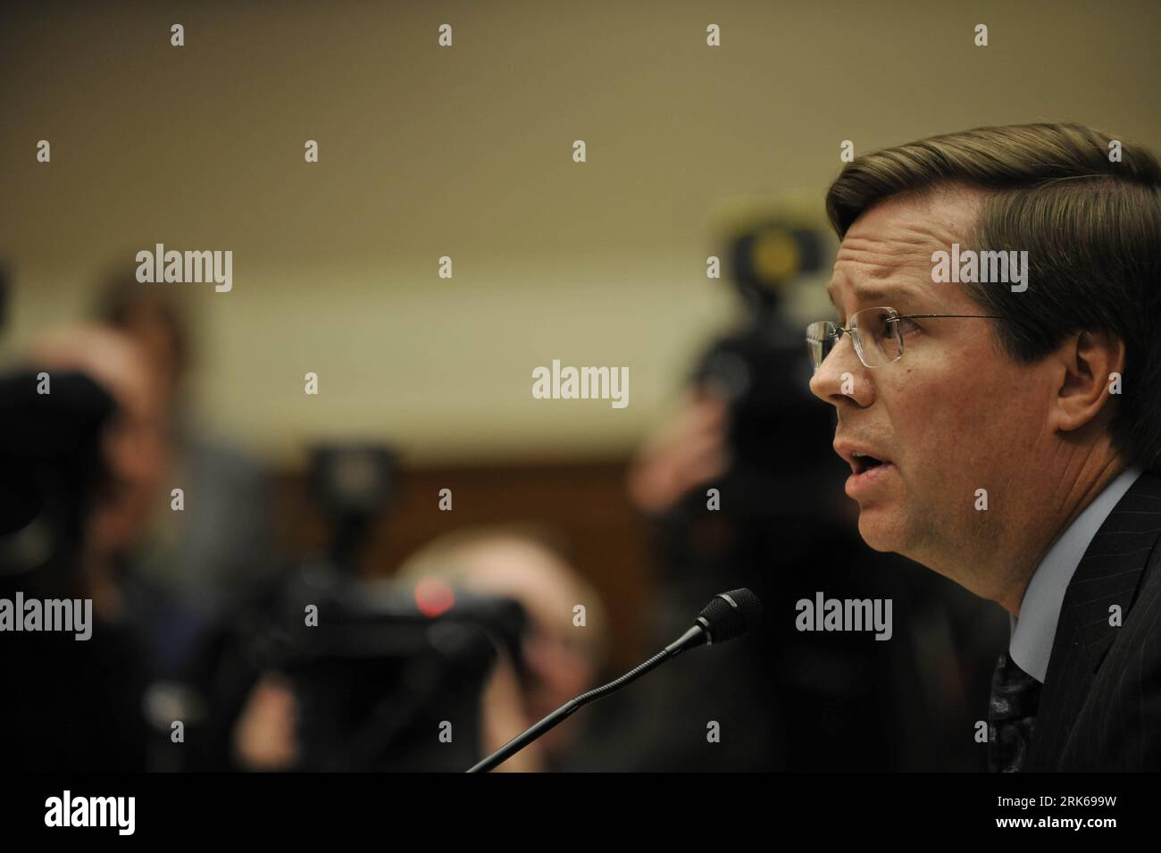 James lentz hi-res stock photography and images - Alamy