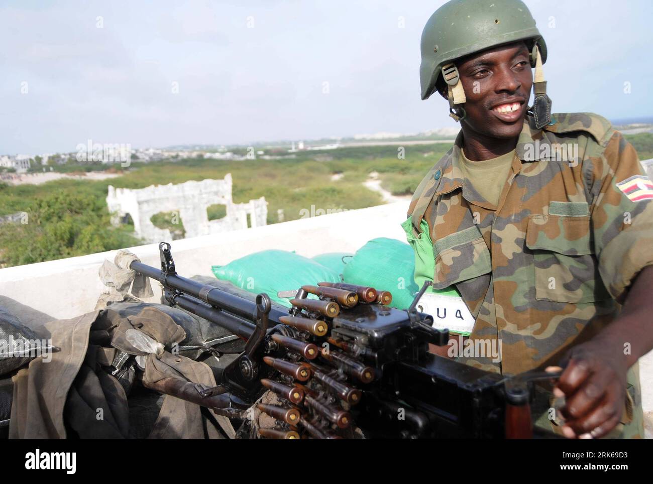 Somali soldier hi-res stock photography and images - Alamy