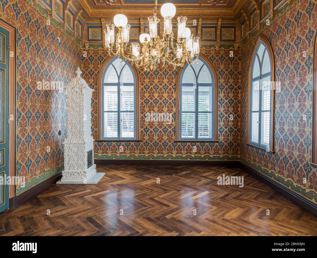 Tiled background in mosque. Dome of the mosque, oriental ornaments ...