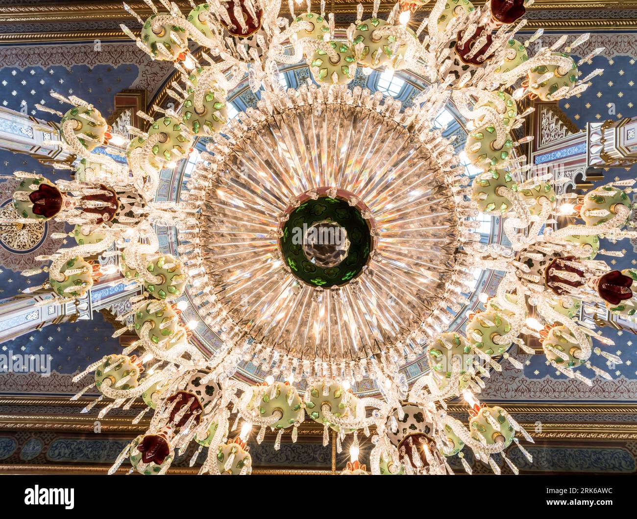 Tiled background in mosque. Dome of the mosque, oriental ornaments ...