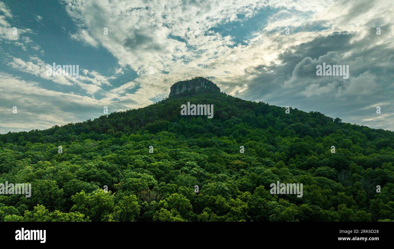 Pilot mountain north carolina hi-res stock photography and images - Alamy