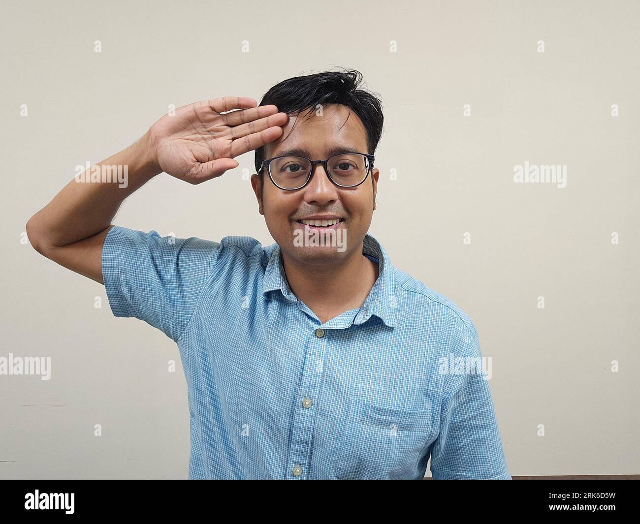 Indian salute hi-res stock photography and images - Alamy