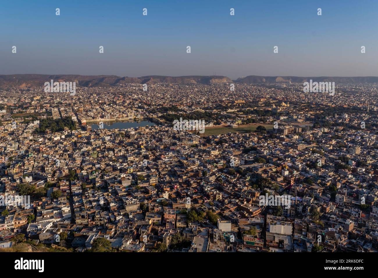 An aerial view of the beautiful skyline of Jaipur, Rajasthan under a ...