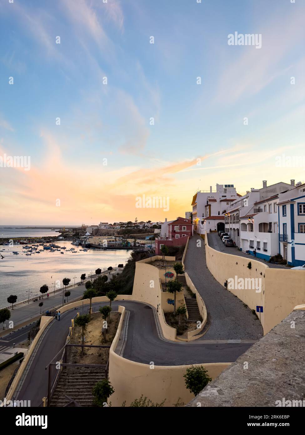 Castelo de sines hi-res stock photography and images - Alamy