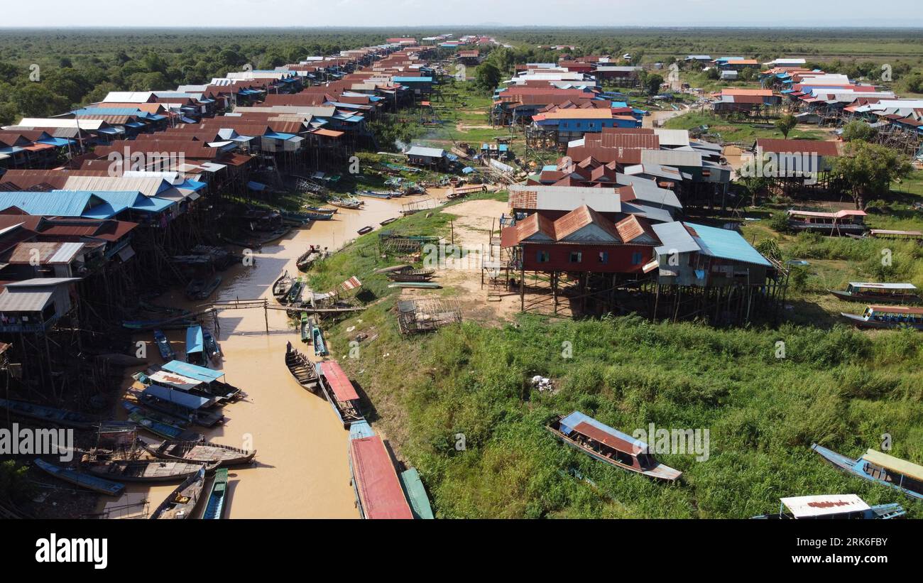 Aerial view canoes floating hi-res stock photography and images - Alamy