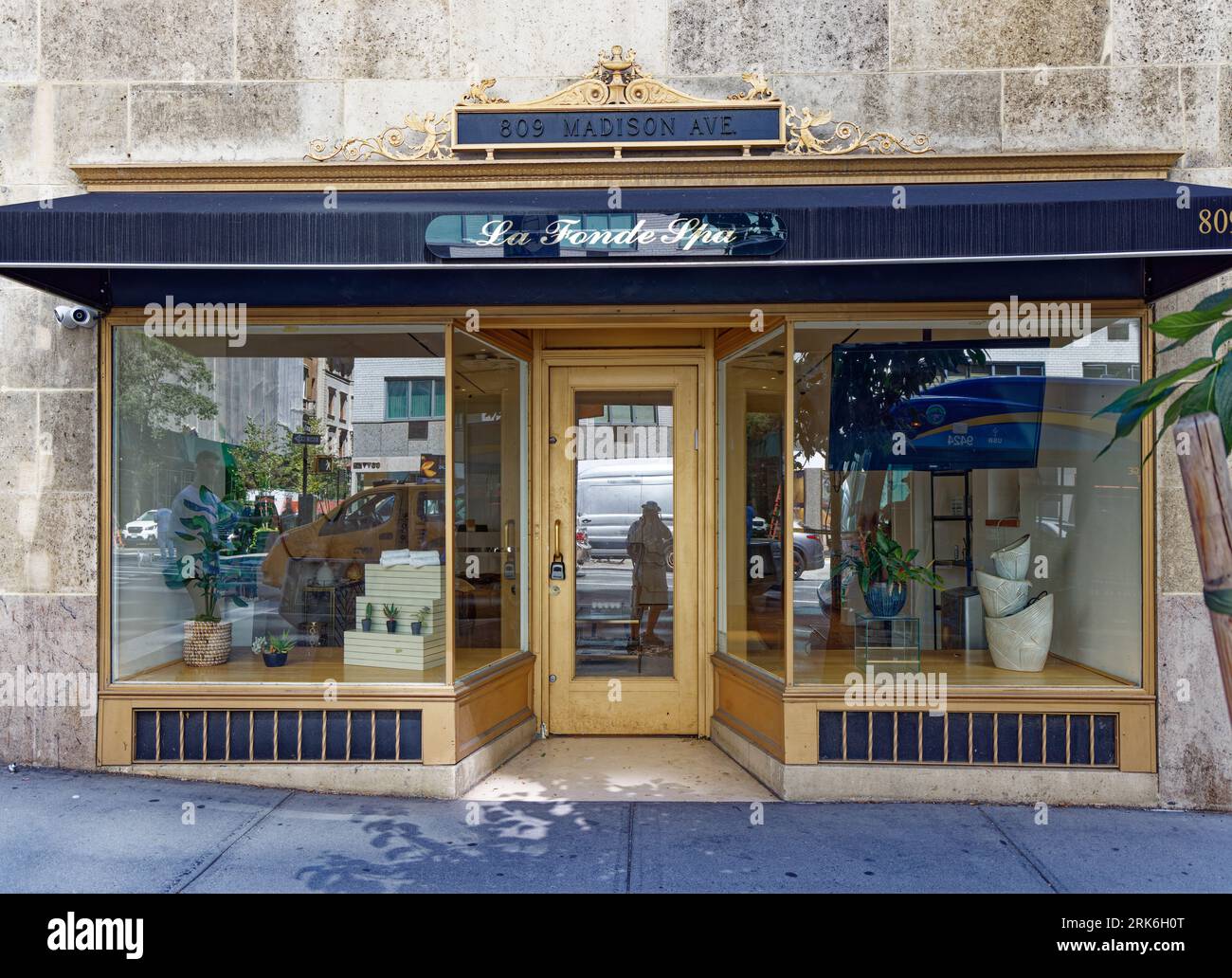 UES Historic District: Despite landmark status and a Madison Avenue ...