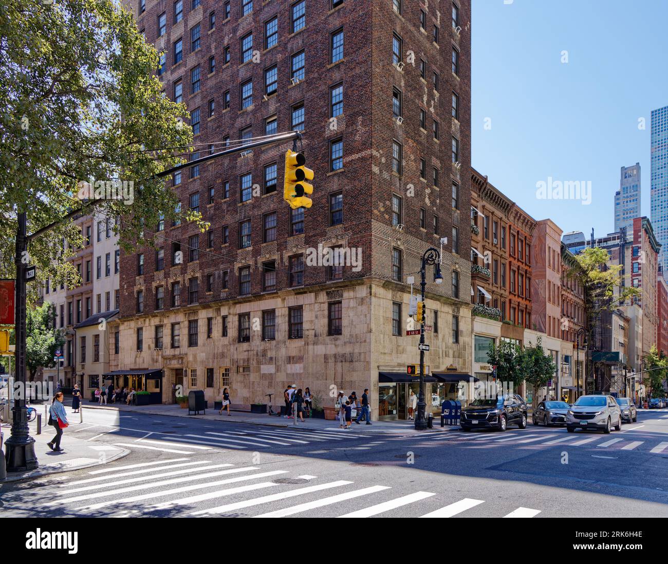 30 east 68th st hi-res stock photography and images - Alamy