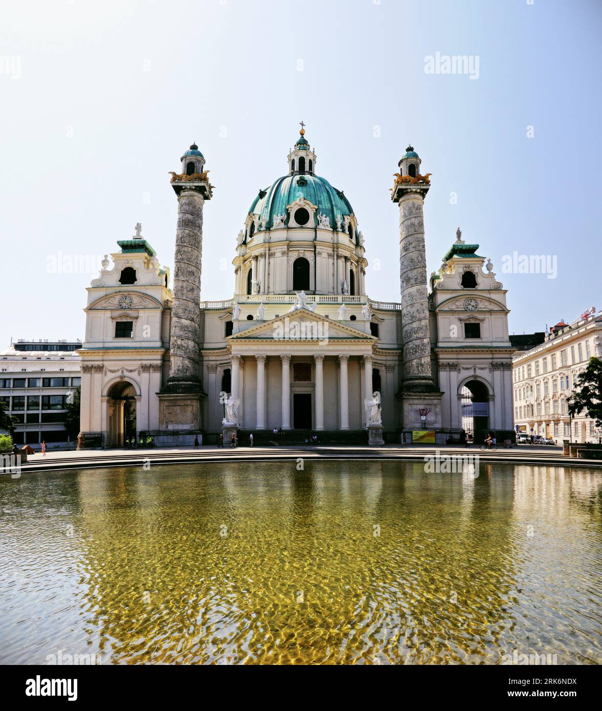 Featuring multiple domes hi-res stock photography and images - Alamy