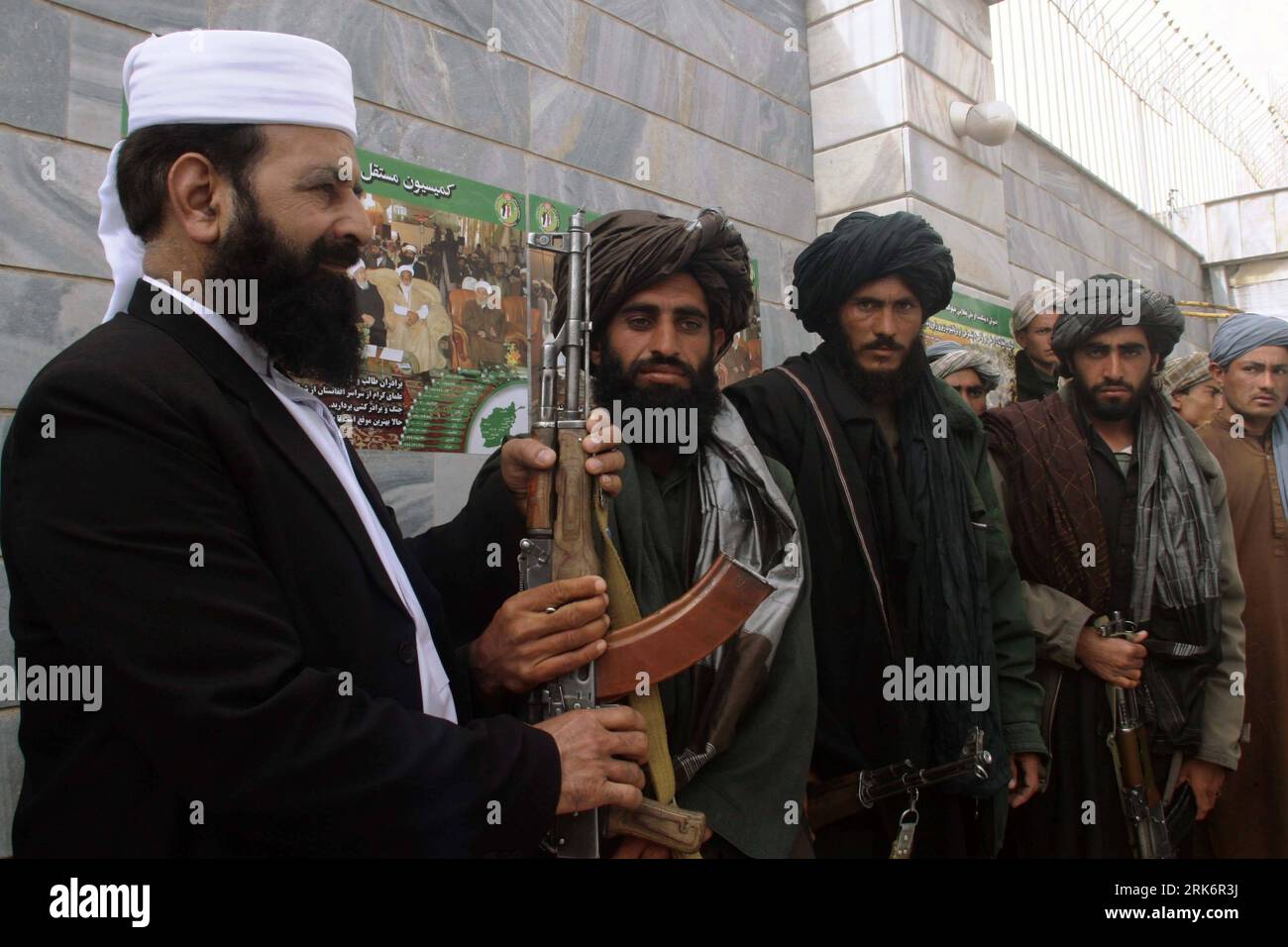 Shindand hi-res stock photography and images - Alamy