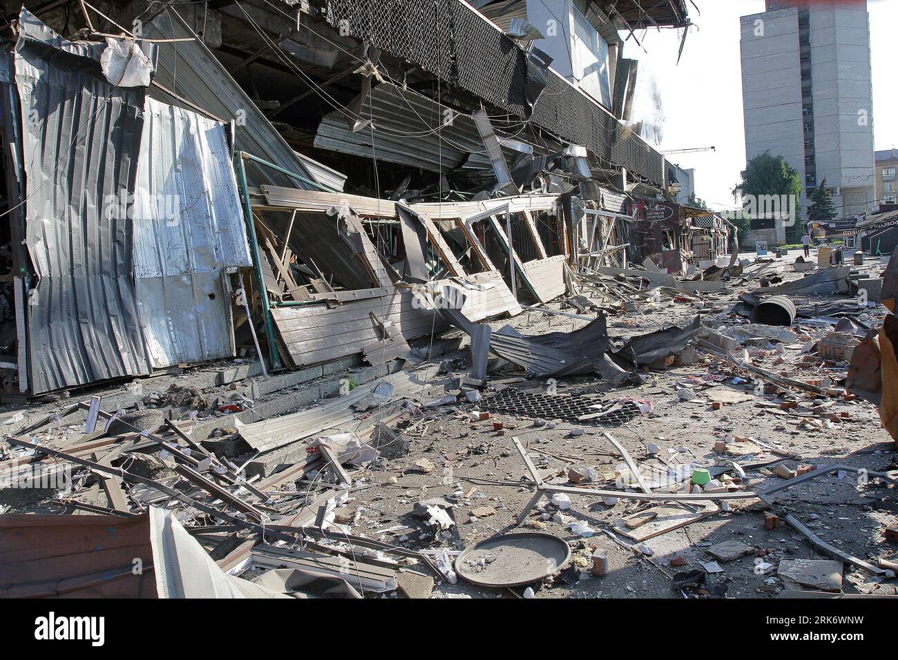 Non Exclusive: DNIPRO, UKRAINE - AUGUST 24, 2023 - The Central Bus ...