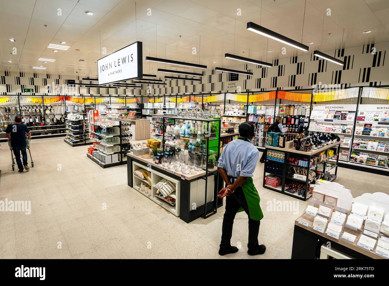 Waitrose interior hi-res stock photography and images - Alamy