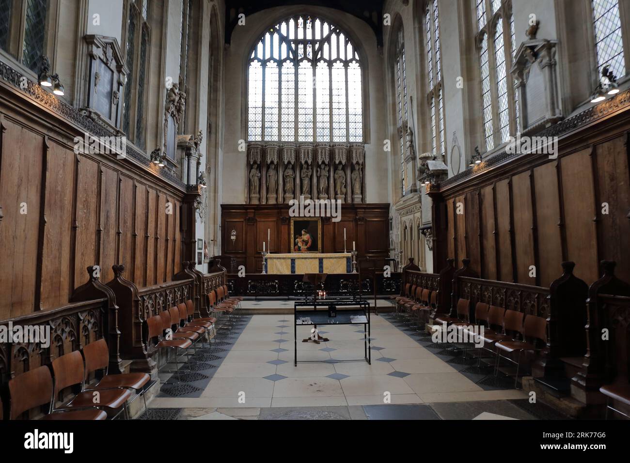 the view inside the University Church of St Mary, Oxford, UK Stock ...