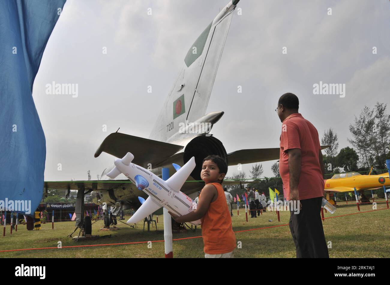 Bangladesh military museum hi-res stock photography and images - Alamy