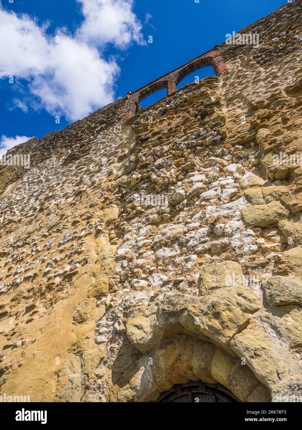 The castle keep guildford hi-res stock photography and images - Alamy
