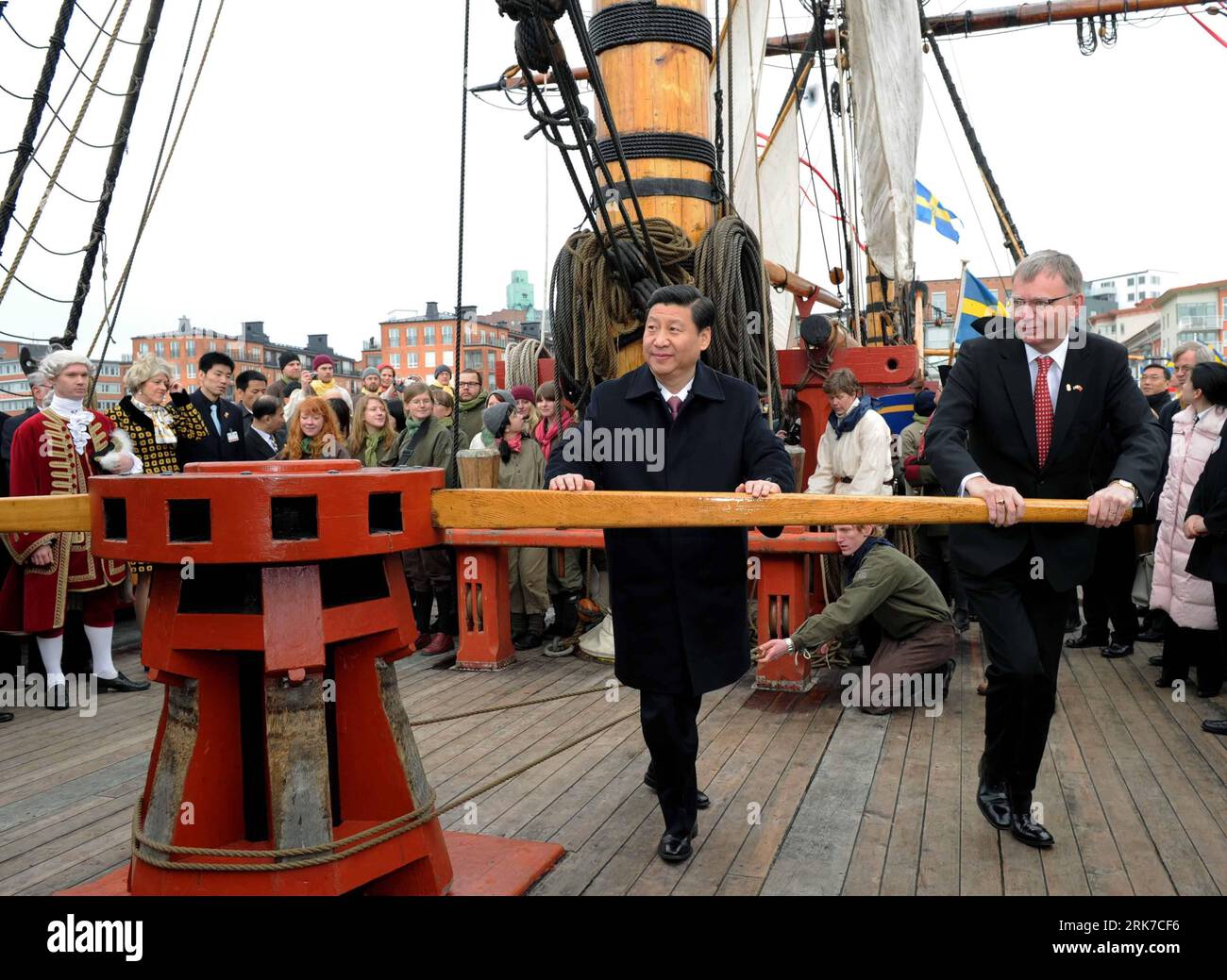 Replica 18th century swedish ship gotheborg hi-res stock photography ...