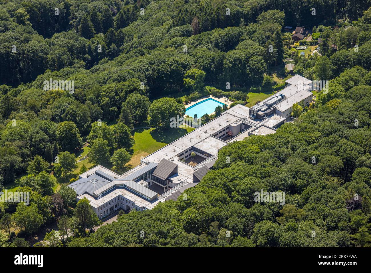 Educational institution of bghm berufsgenossenschaft holz und metall hi ...