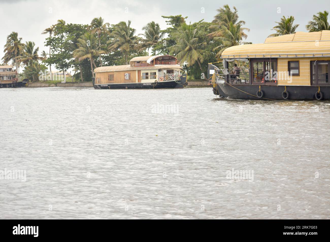 Alleppey House boats floating in kerala lake Stock Photo - Alamy