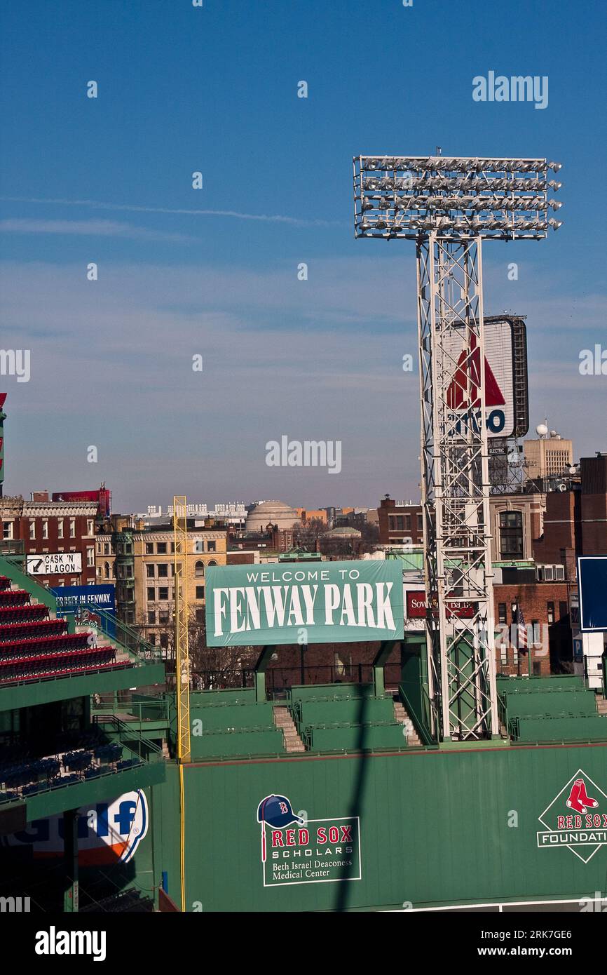 The green monster of fenway hi-res stock photography and images - Alamy