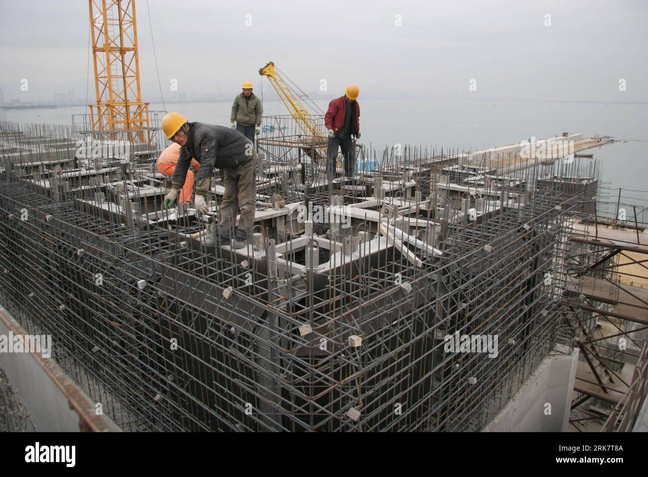 Reinforced Concrete Caissons Kugira: The Floating Factory That Builds