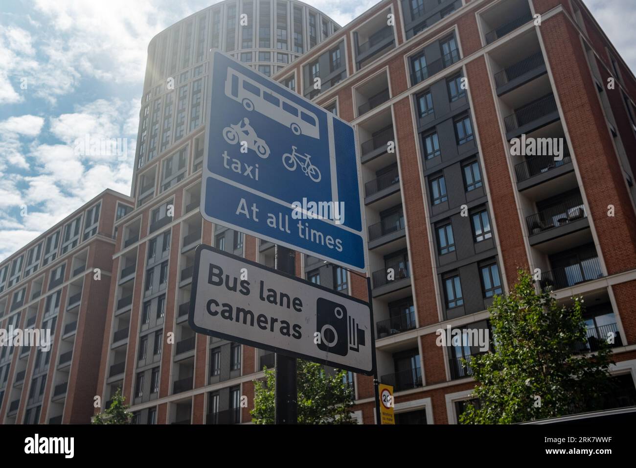 LONDON- JULY 27, 2023: Bus lane camera street sign on Edgware Road ...