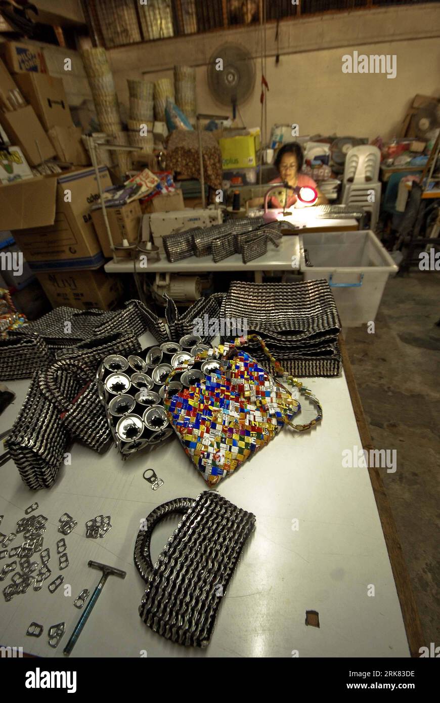 Handtasch hi-res stock photography and images - Alamy