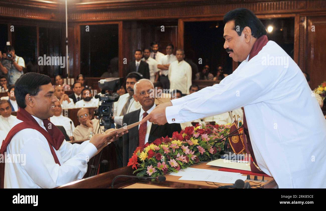 Nxl letter hi-res stock photography and images - Alamy