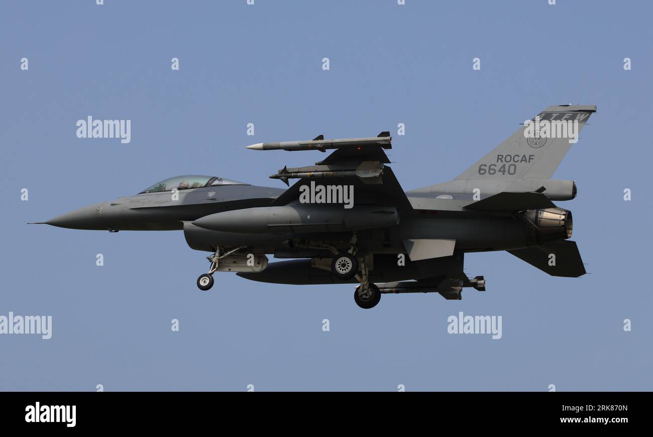 The F16 Falcon Taiwan Airforce in the sky Stock Photo - Alamy