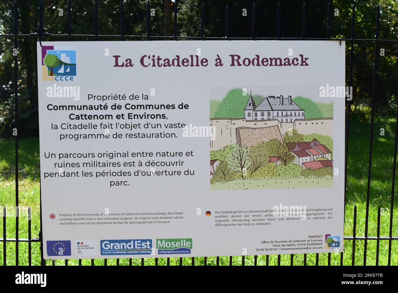 Citadelle de carcassonne hi-res stock photography and images - Alamy