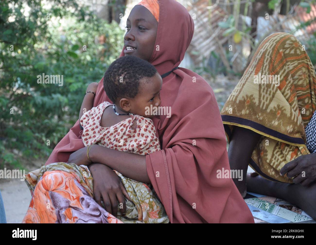 Somali mother and child hi-res stock photography and images - Alamy