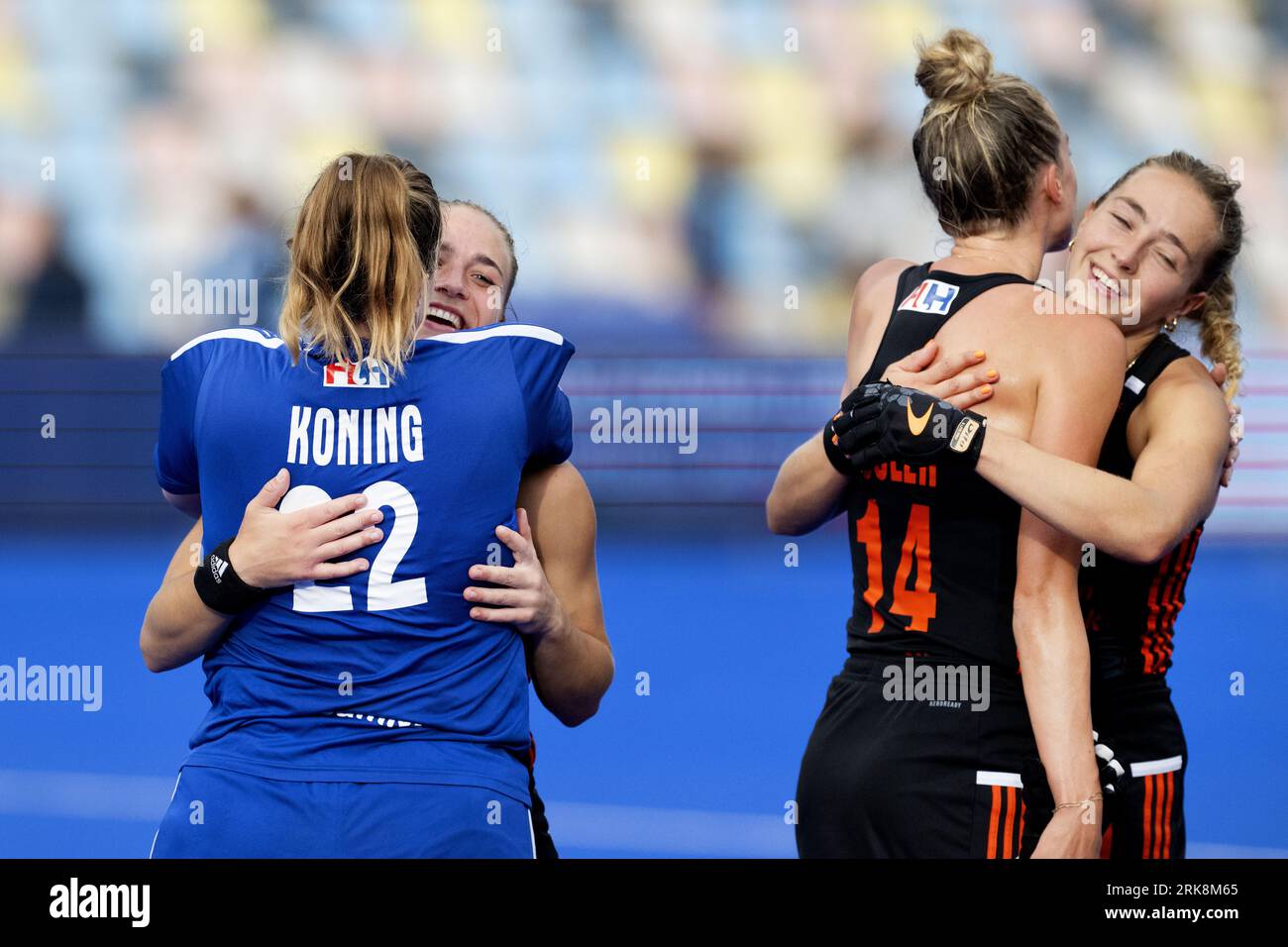 Lisa renee hi-res stock photography and images - Alamy