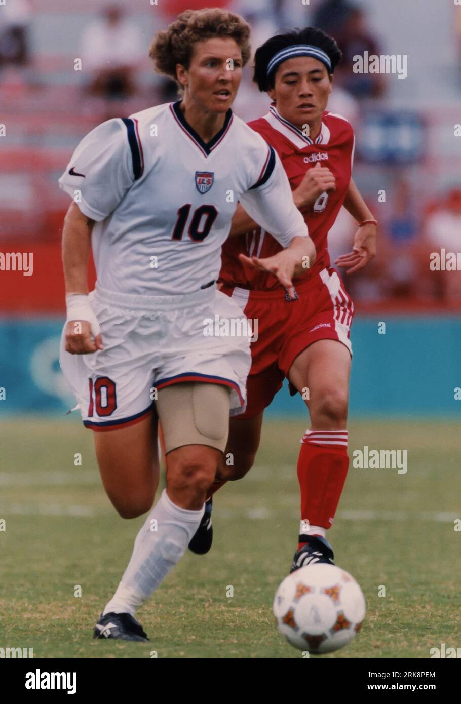 Michelle akers hi-res stock photography and images - Alamy
