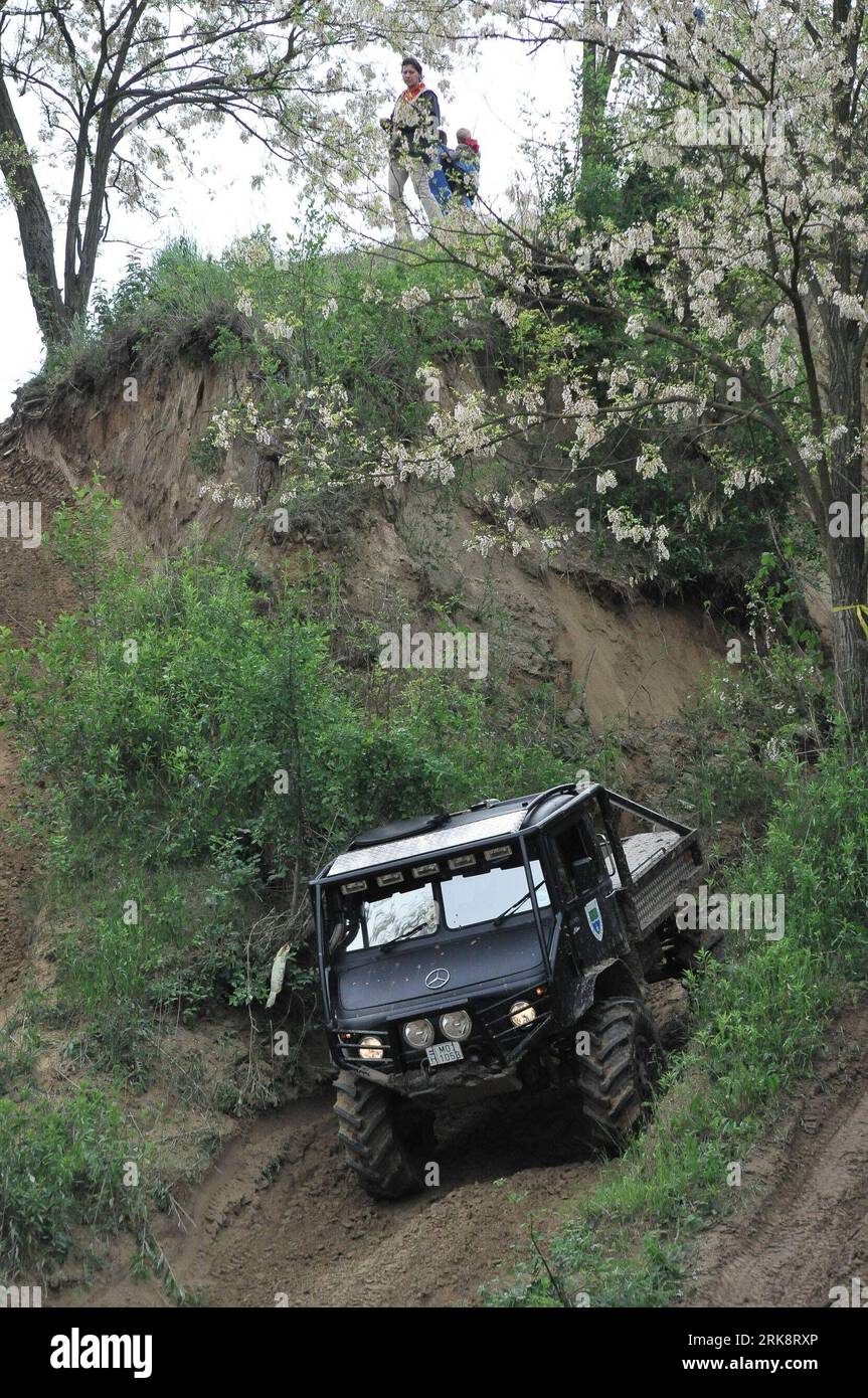 Bildnummer: 54071949 Datum: 23.05.2010 Copyright: imago/Xinhua A man ...