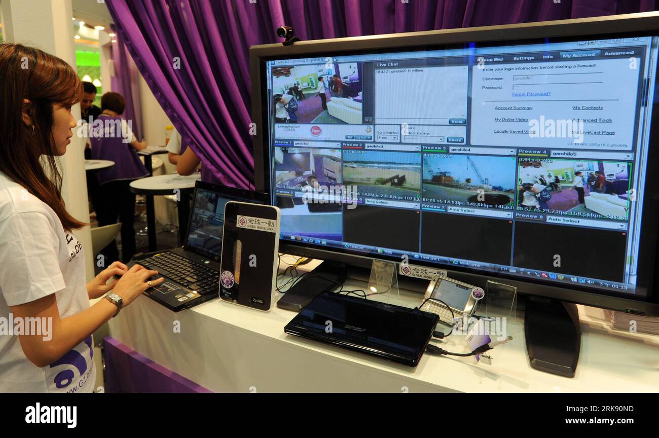 Ongoing monitoring hi-res stock photography and images - Alamy