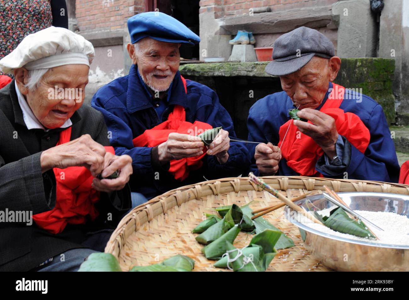 Zongzi 1 hi-res stock photography and images - Alamy