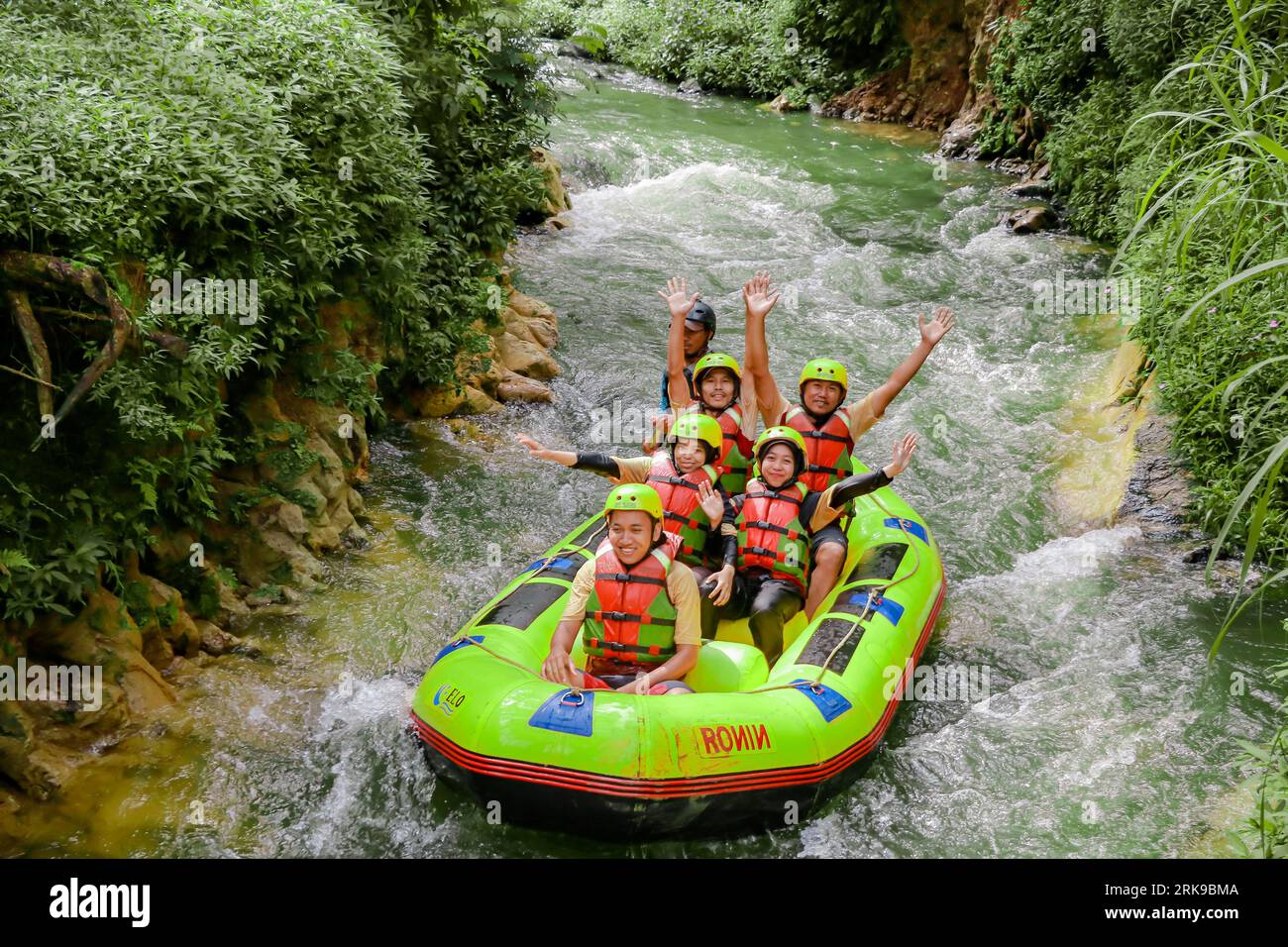 Pangalengan, Bandung-Indonesia December 2022 : A group of men and women ...