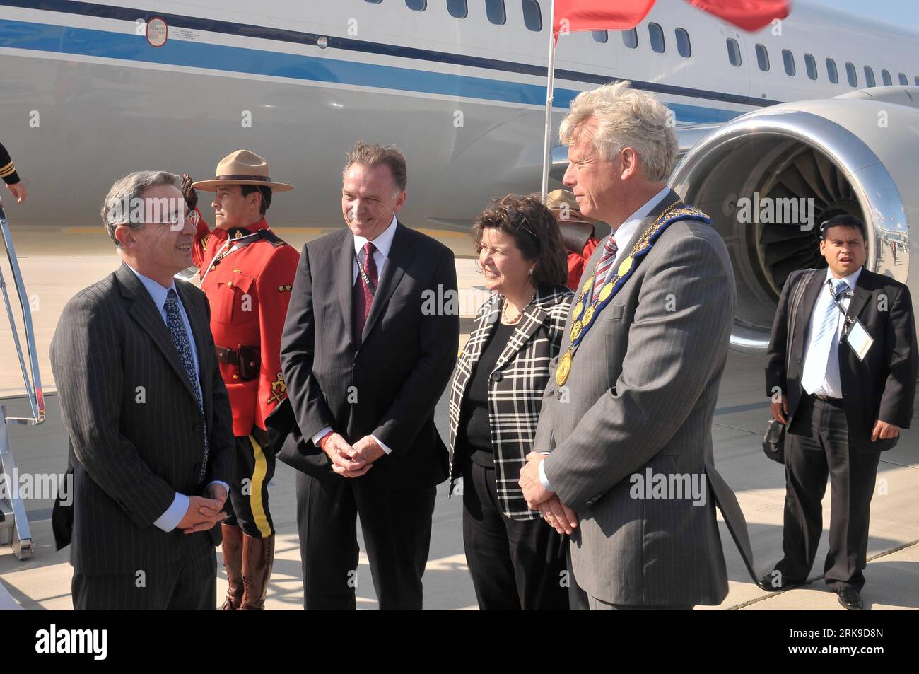 Toronto canada mayor david r miller hi-res stock photography and images ...