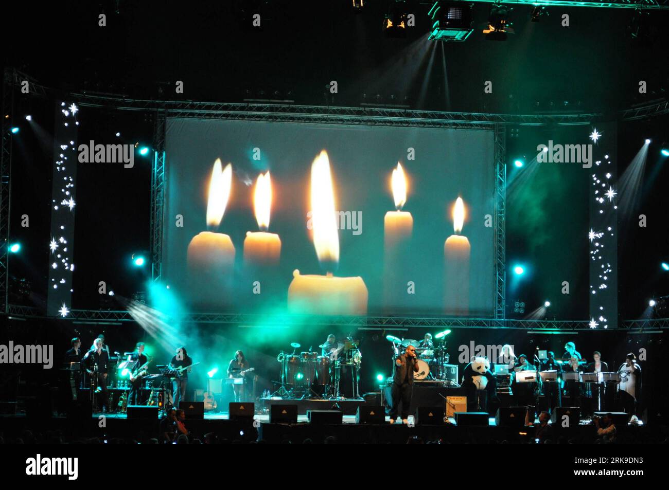 Michael jackson first jackson concert hi-res stock photography and ...