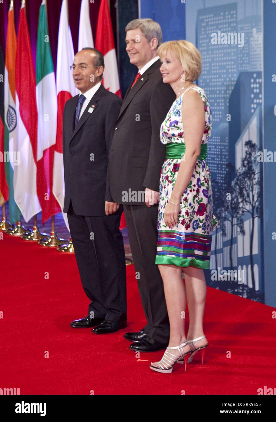 Stephen harper wife laureen hi-res stock photography and images - Alamy