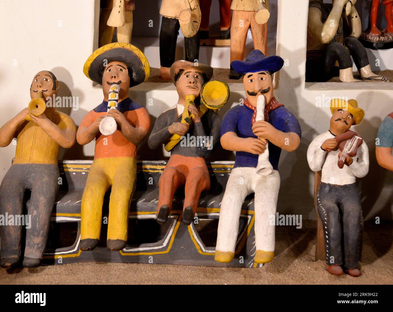 Miniature tableaus made of clay by hispanic folk artists on display at ...