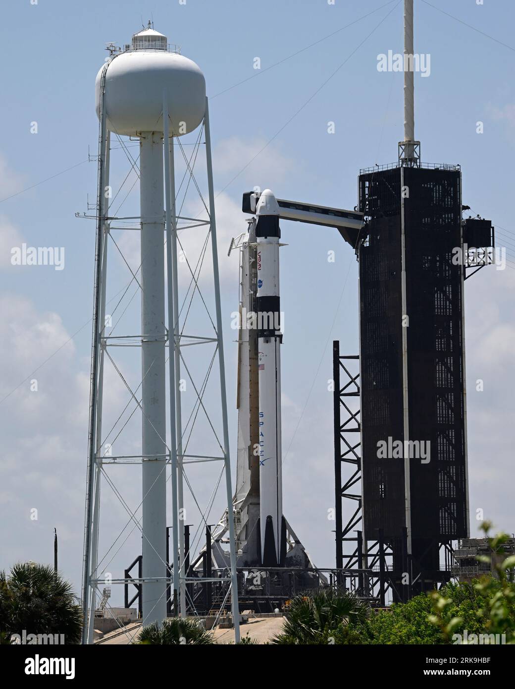The SpaceX Falcon 9 rocket and the Crew Dragon spacecraft "Endurance ...