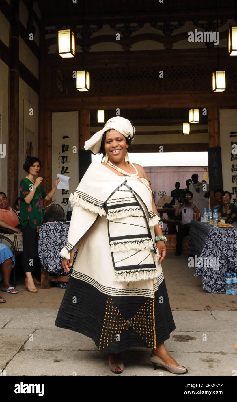 Lesotho traditional dress hi-res stock photography and images - Alamy