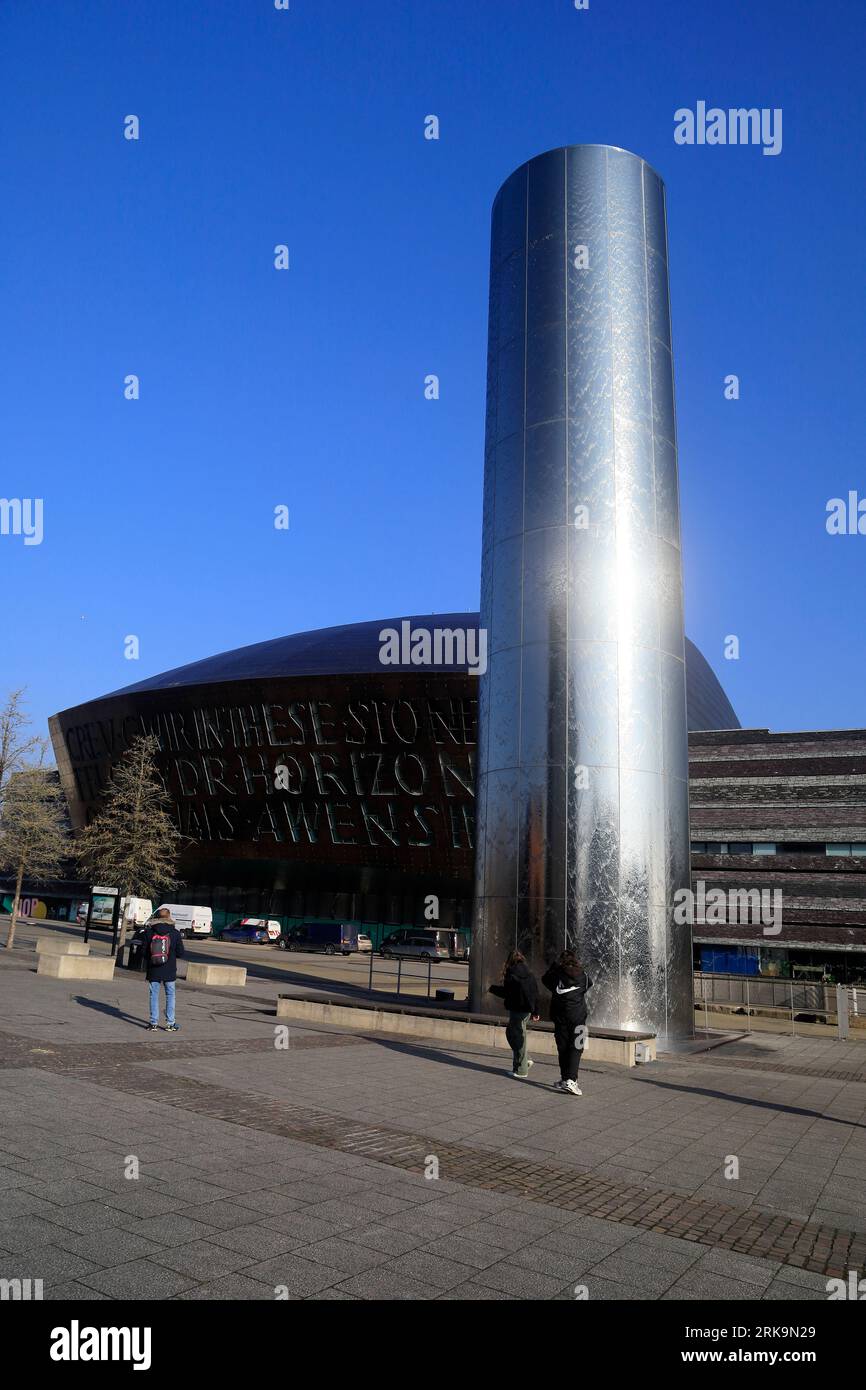 The Water Tower fountain / water feature (aka Torchwood Tower), Roald ...