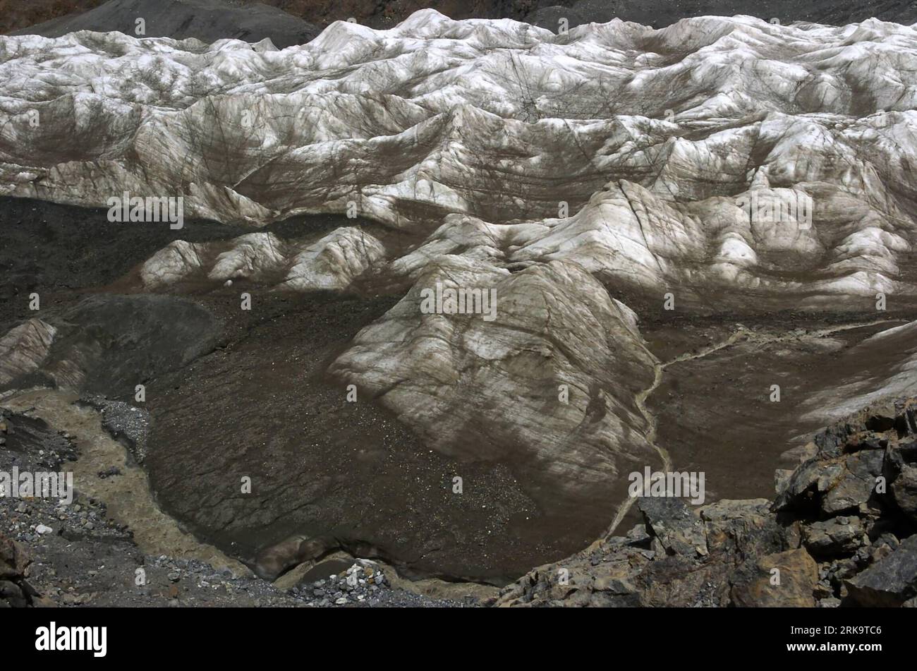 Shule river hi-res stock photography and images - Alamy